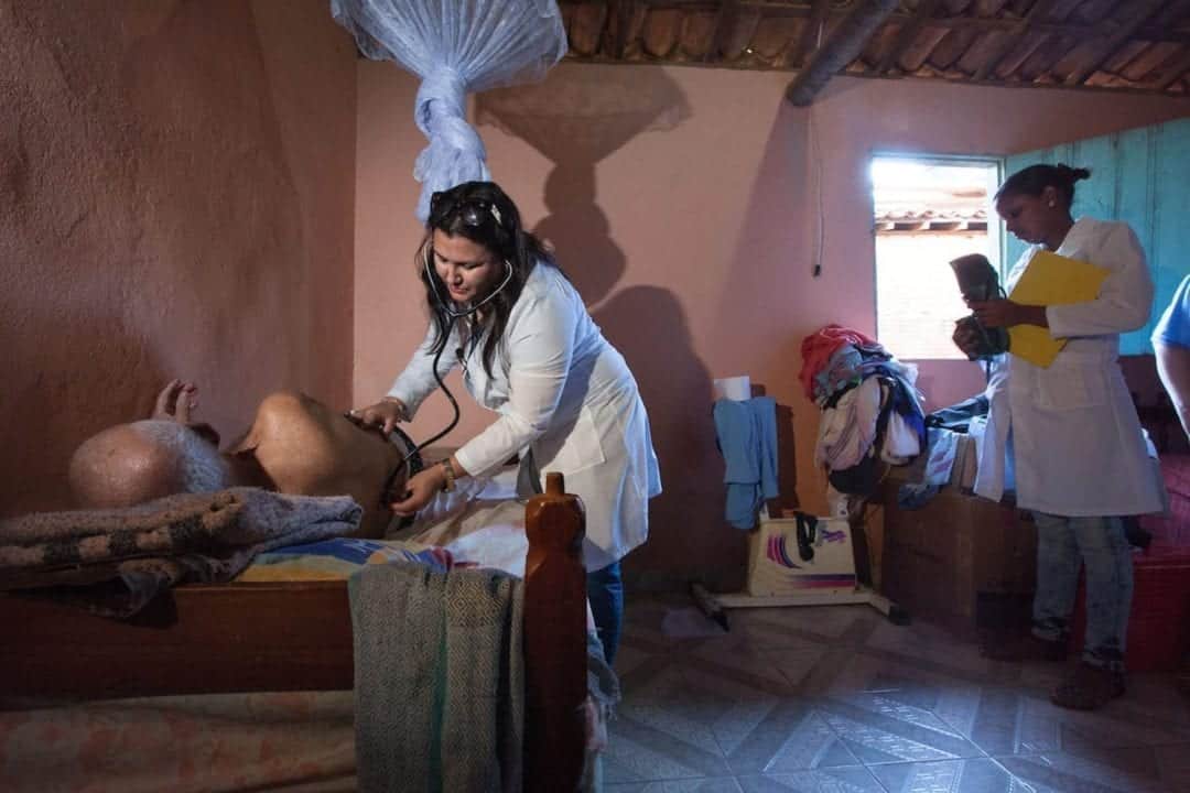 Entrevista: “Os médicos cubanos deixaram um legado enorme na melhoria ...