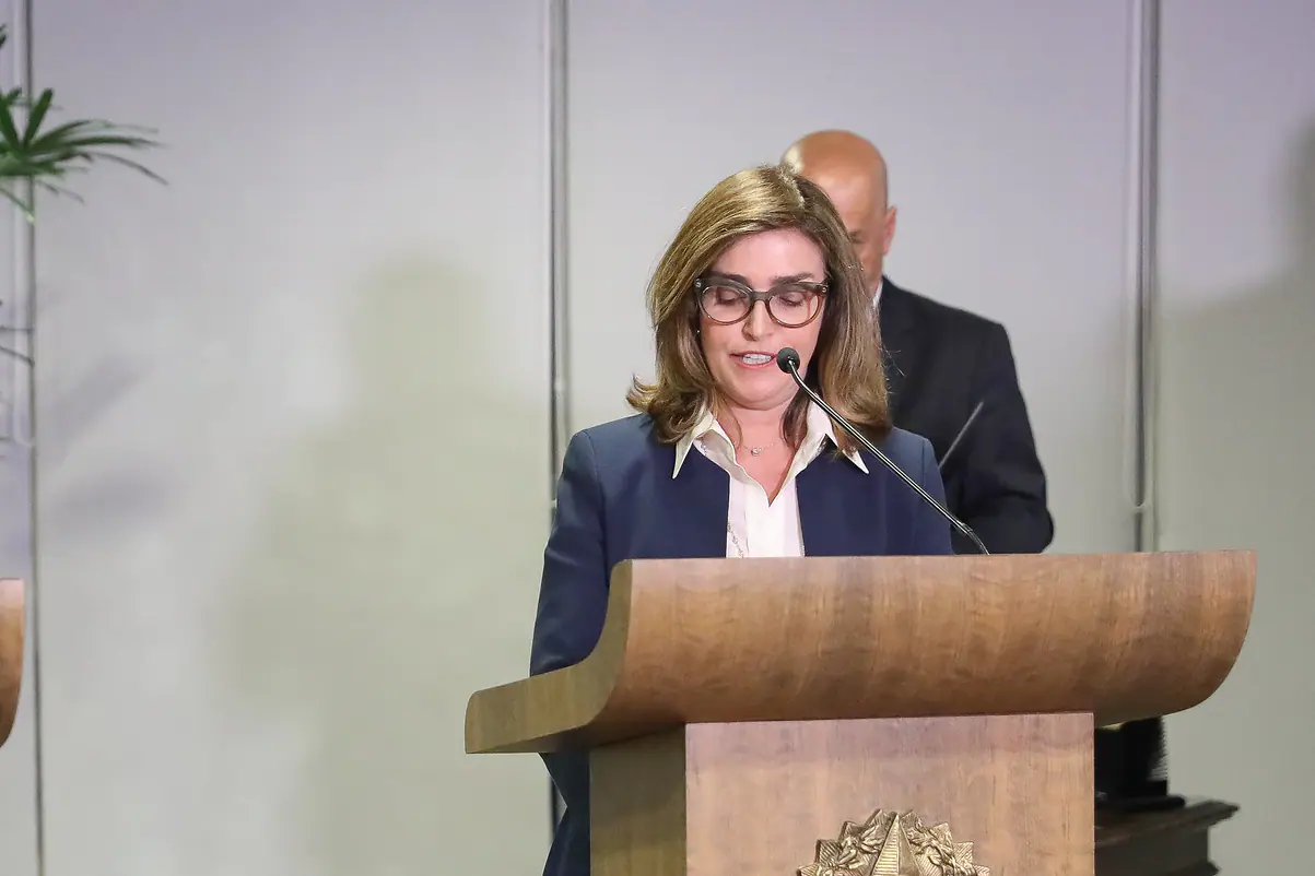 TSE proíbe CUT de denunciar redução do salário por Bolsonaro - Diário ...