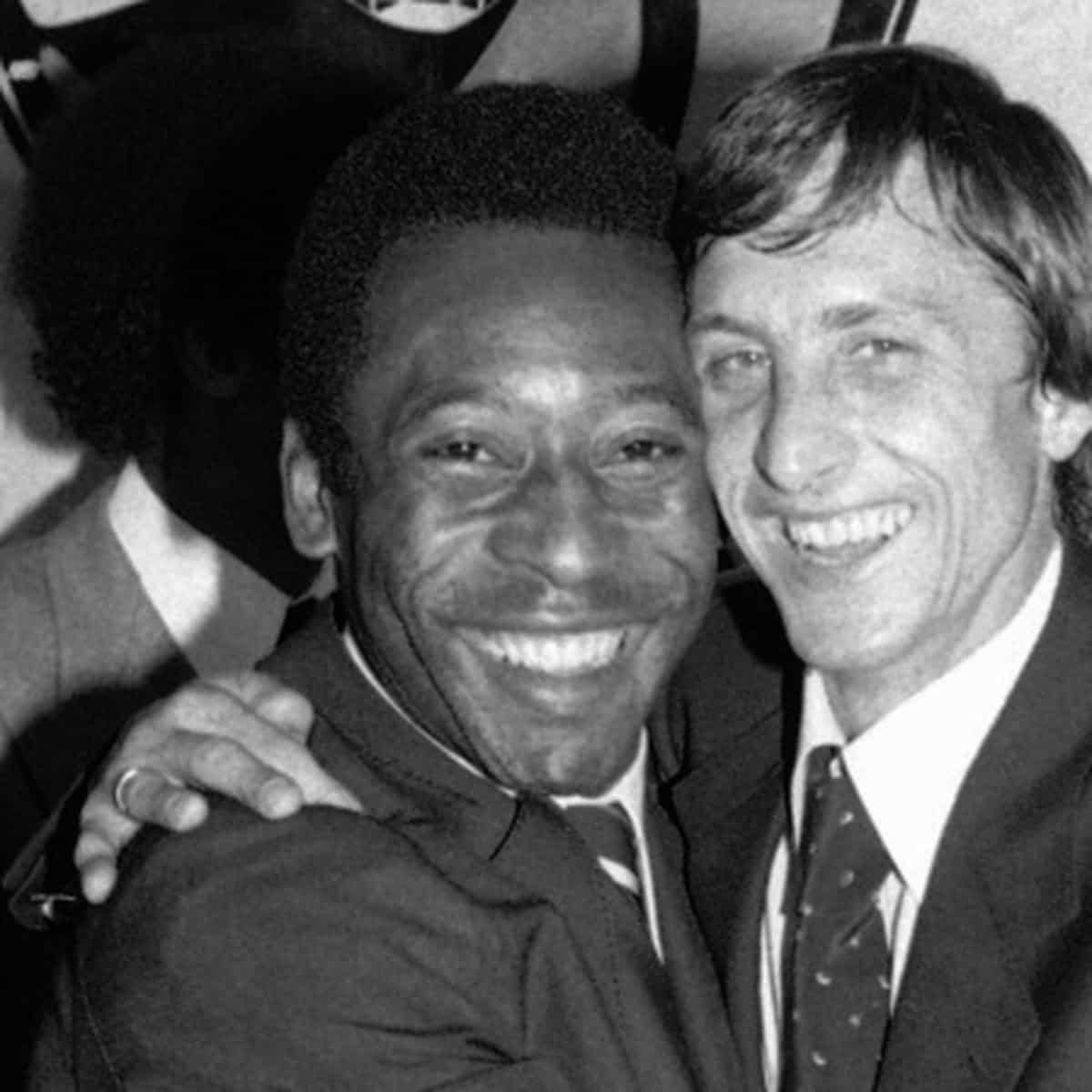 Ídolo holandês sobre Pelé: único que ultrapassa limites da lógica ...