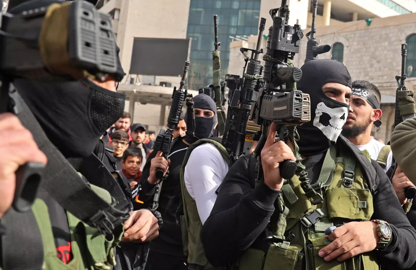 12 de setembro: Jiade Islâmica explode blindado sionista - Diário Causa ...